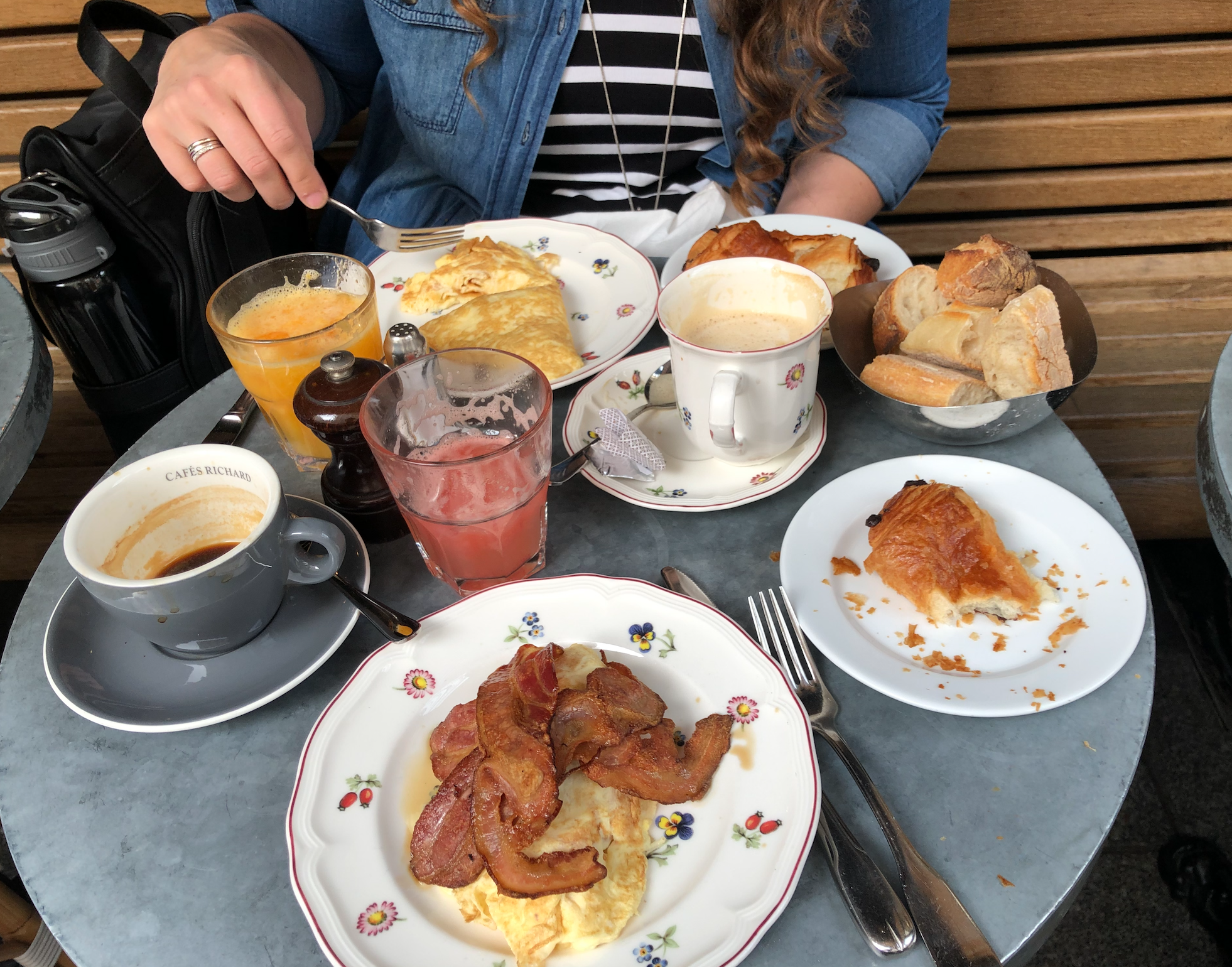 Don’t Assume, Do Specify – Breakfast with Autism – The Life Autistic